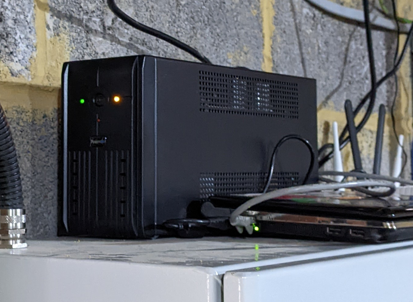 Installation of a UPS in the Turbine House – Reading Hydro